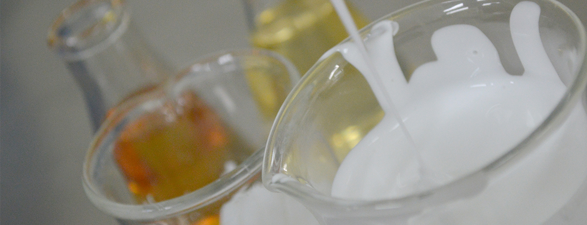 Adhesivos - First Quality Chemicals